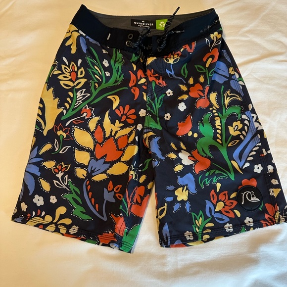 Quiksilver | Swim | Boys Quicksilver Boardshorts | Poshmark